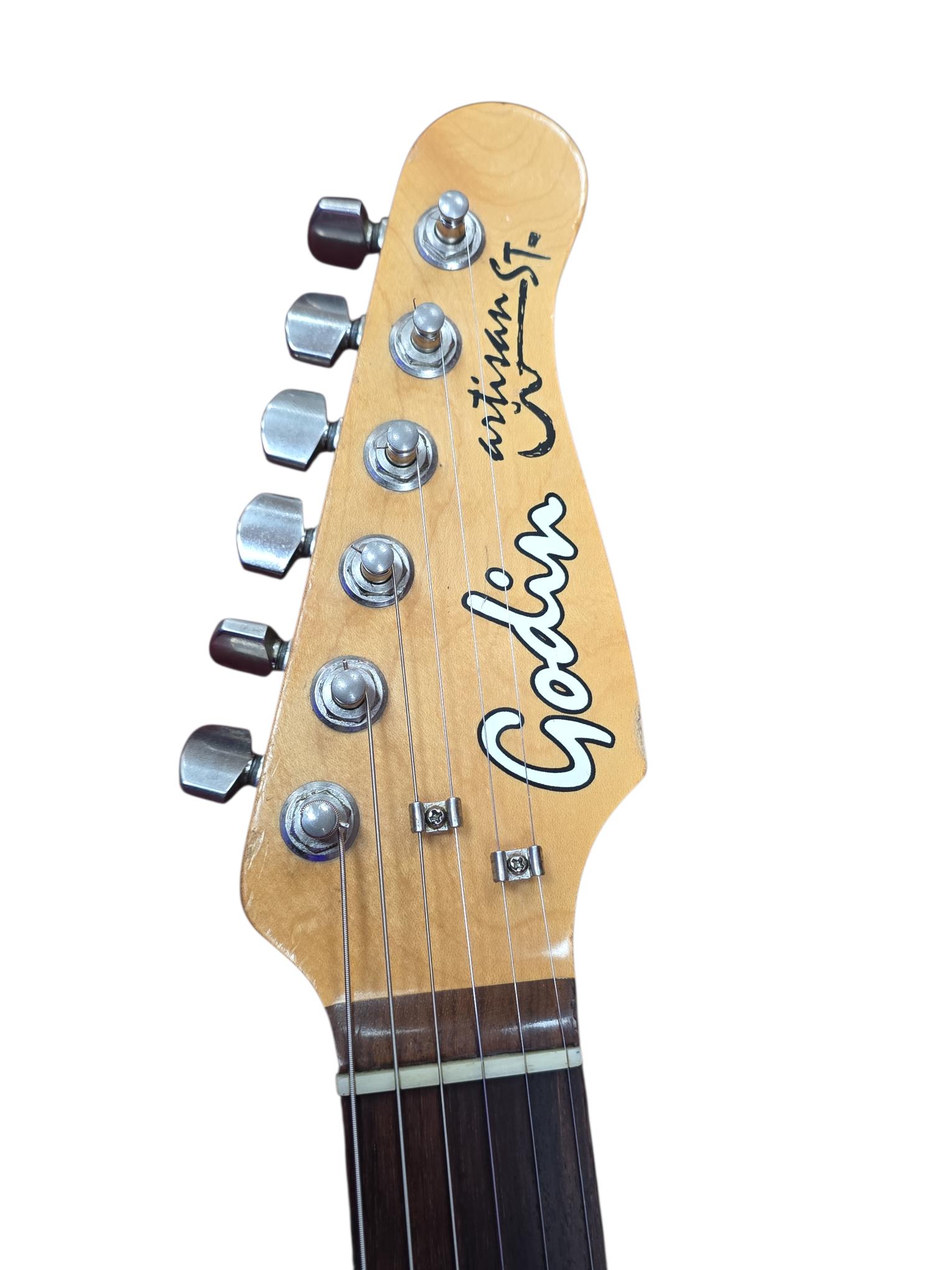 Pre-owned Godin Artisan - Own4Less